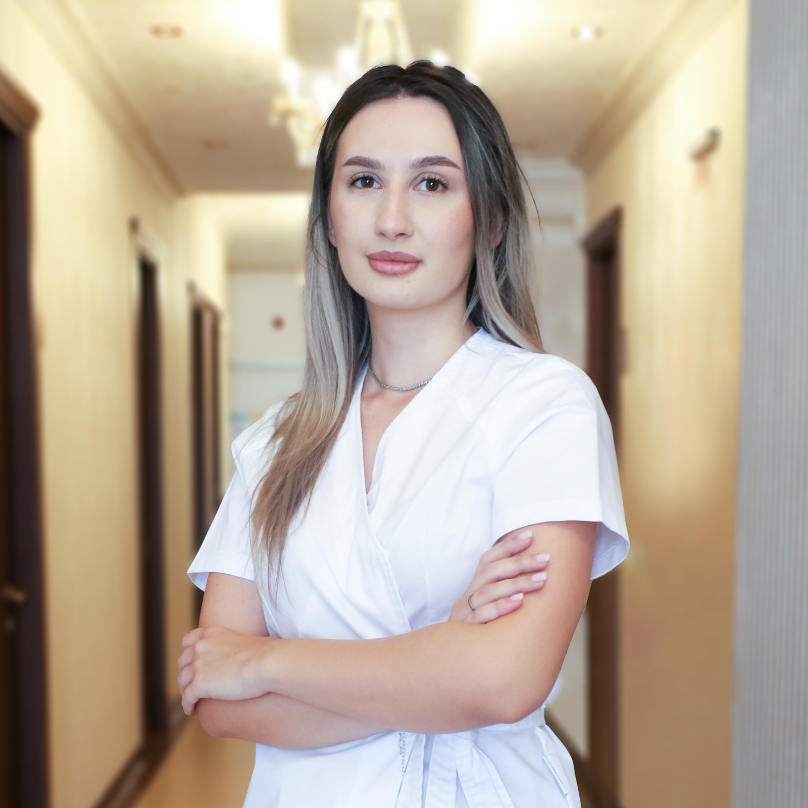 Roxana Elena Miu – front desk constanta doctor med - Doctor Med